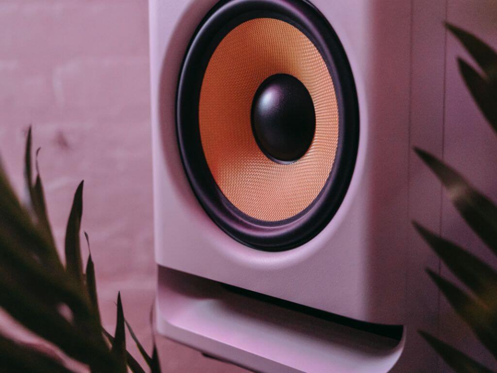 8 reasons to use audio marketing in the retail industry • S.O.H Group